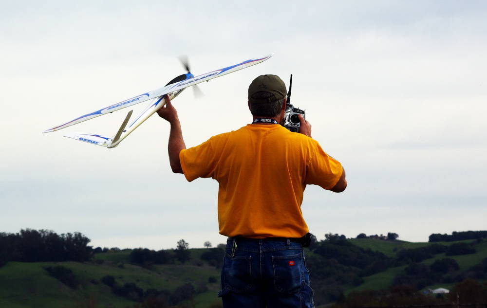 How To: Handlaunching RC Models