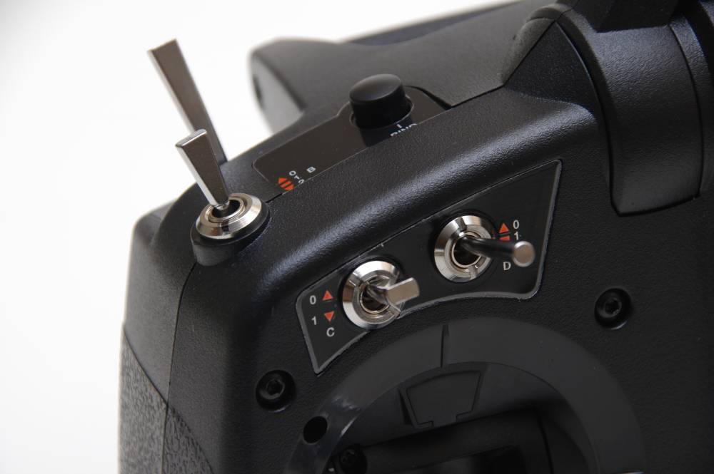 Spektrum DX6E Transmitter: “SERIOUS BANG FOR YOUR BUCK” - Fly RC Magazine