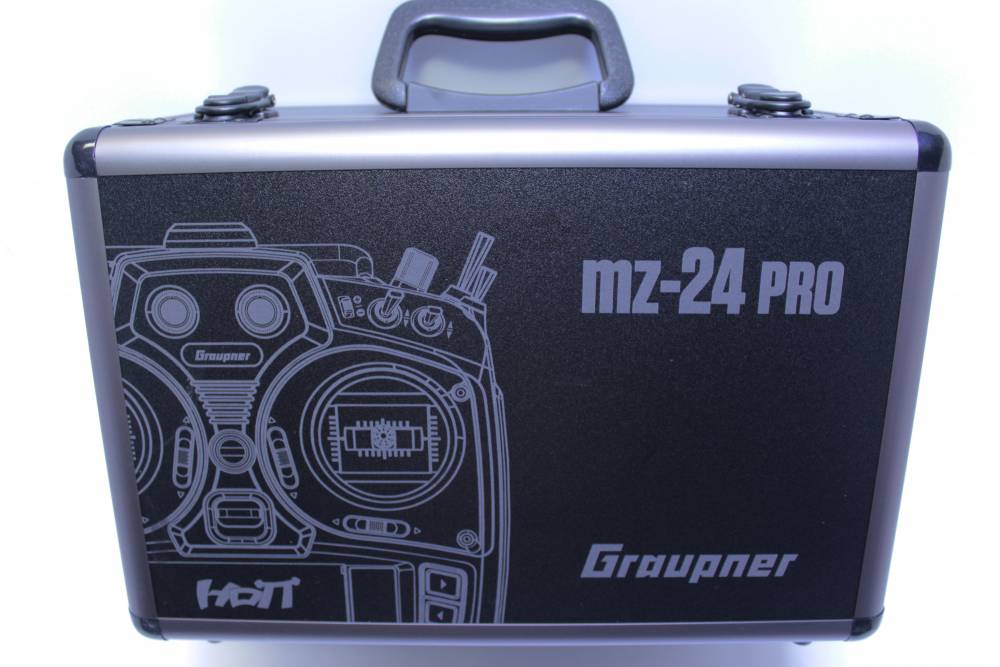 Graupner MZ-24 Pro Radio System: Top Of The Line At A Basement Price ...